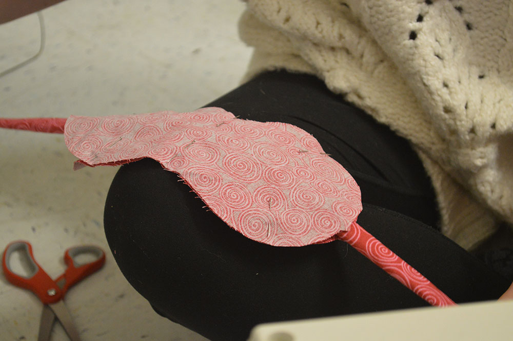 How to make DIY weighted eye masks | Hello Homestead